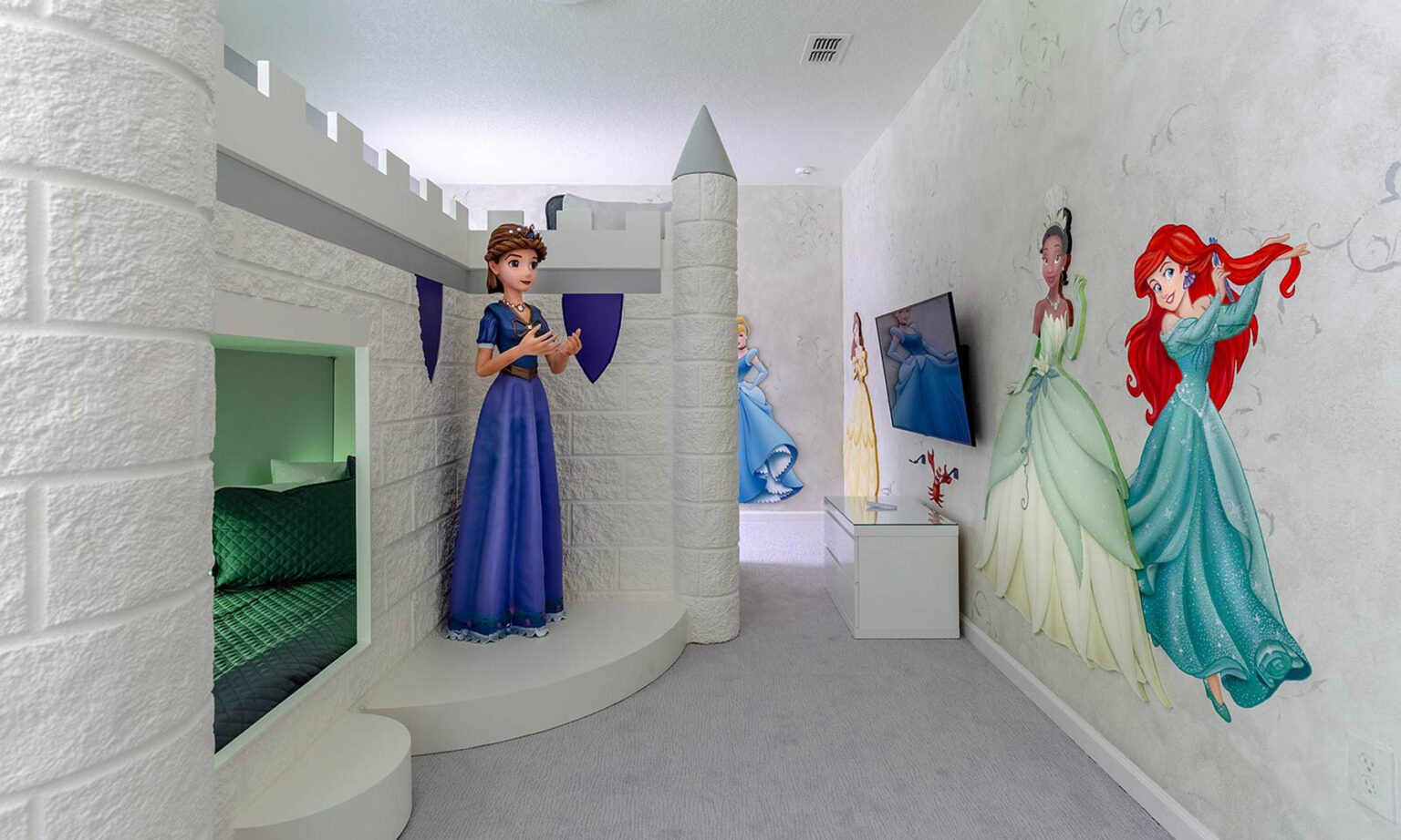 Top 5 Ultimate Disney Themed Vacation Houses | Villatel