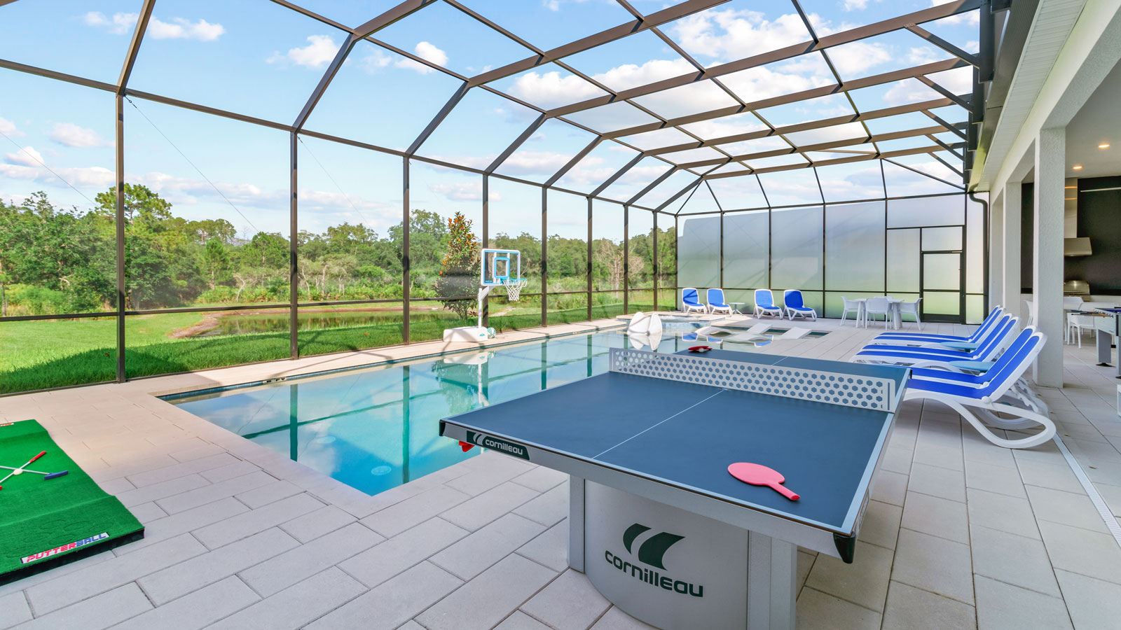 Affordable Luxury Short-term Villa Vacation Rentals in Orlando